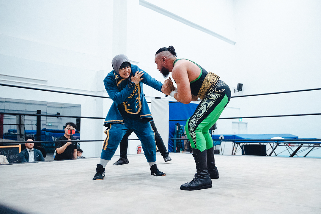 First Hijabi Pro-Wrestler in Singapore – Seriously Sarah